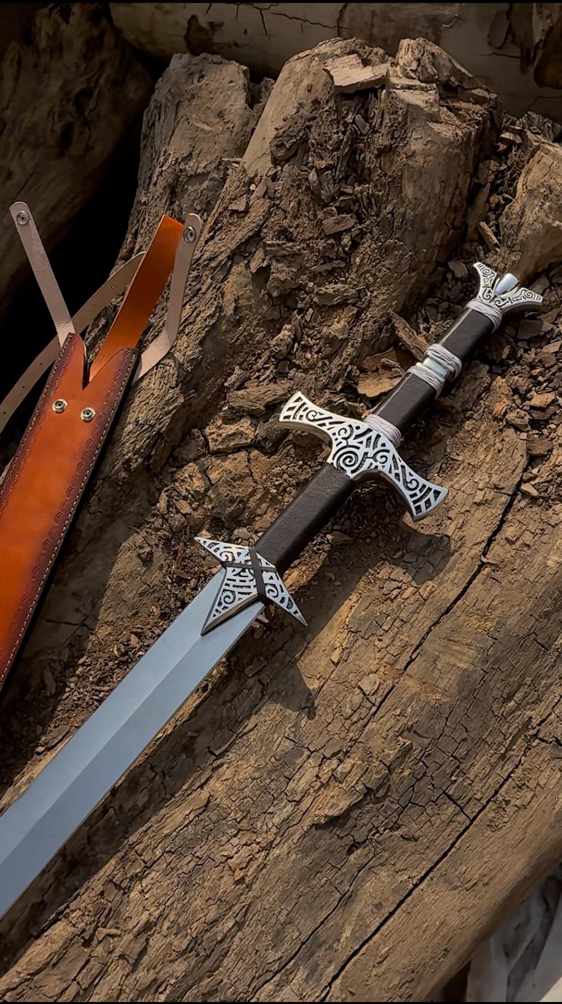 Custom Hand Forged Remarkable Deadra Skyrim Oblivion Warrior Great ...