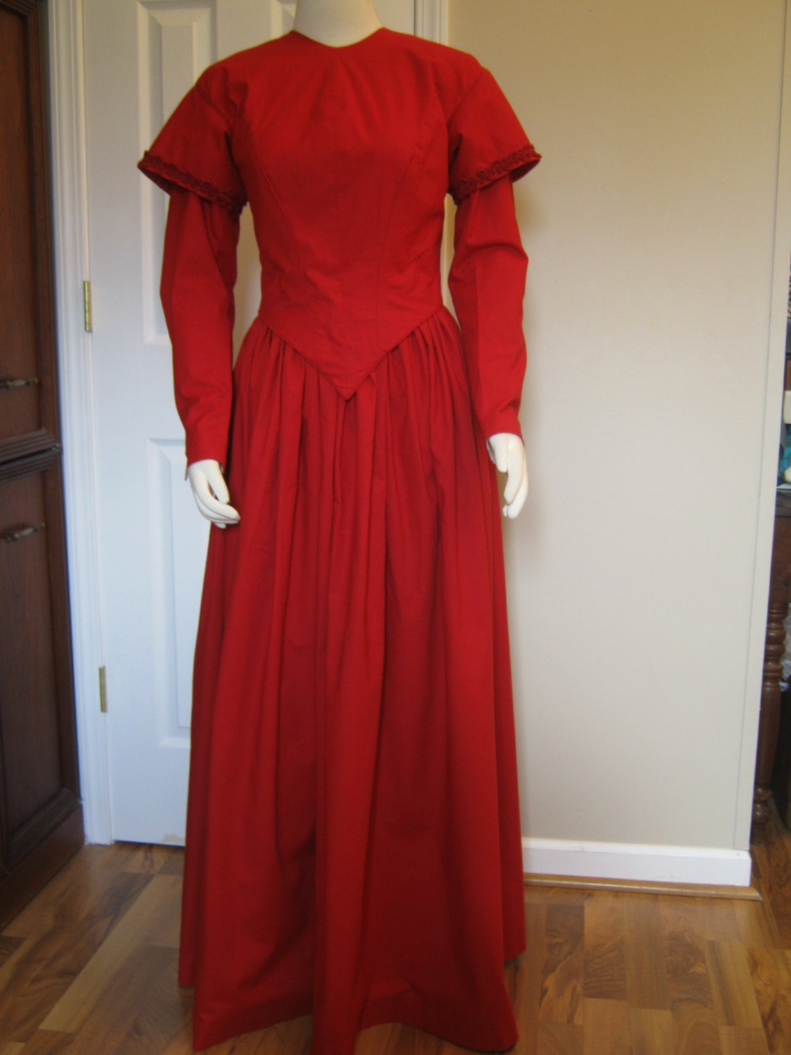EXAMPLE-1840 Victorian Dress - Etsy