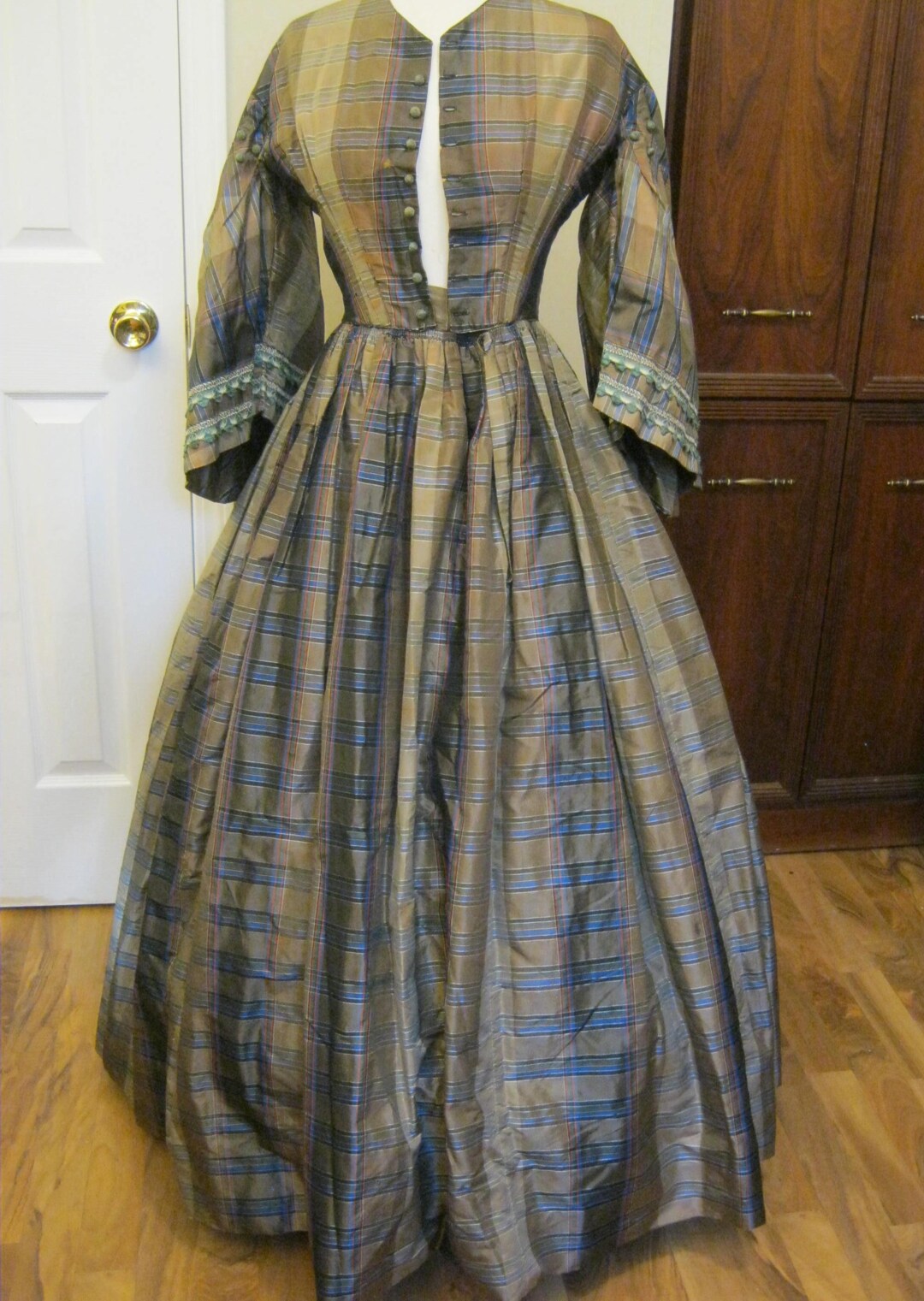 Antique Plaid Silk Taffeta 1850 Dress - Etsy