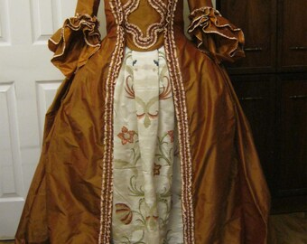 Embroidered Silk Sacque Back Gown Size 14-16 - Etsy
