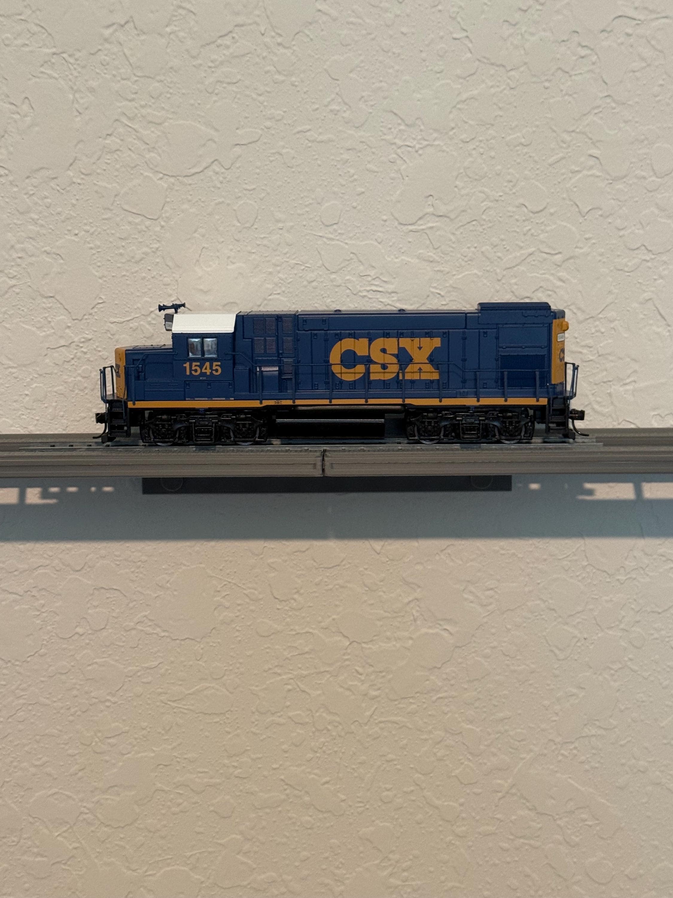 HO Scale Wall Mounted Train Bridge, Display or Running - Etsy