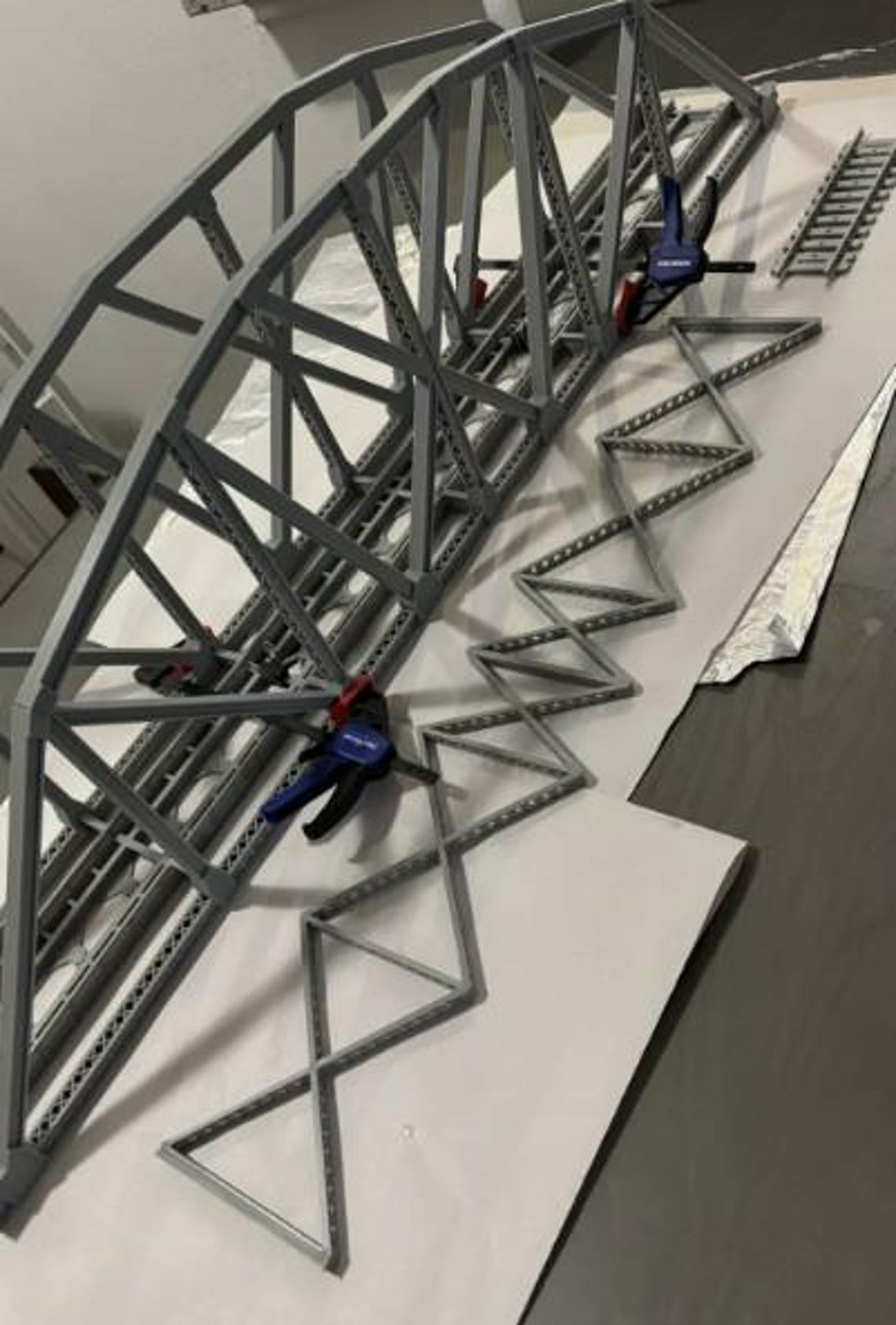 O Scale 145’ Single Track Bridge “accommodates 3.5” Wide Track ...