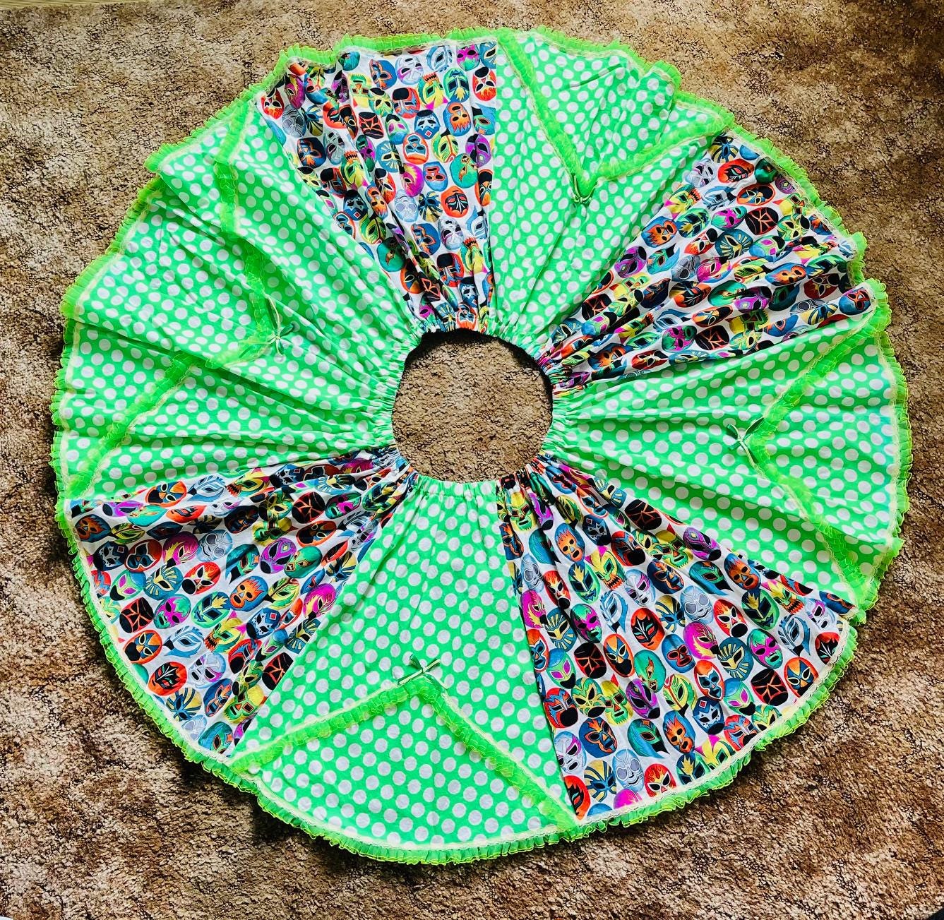 Vintage Inspired Lacy Luchador Full Circle Skirt With Frilly Green Lace ...