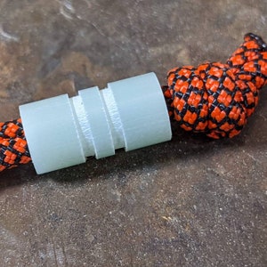 Wide Edge Medium Jade Green G10 Bead With 2 Grooves and a Free Paracord ...
