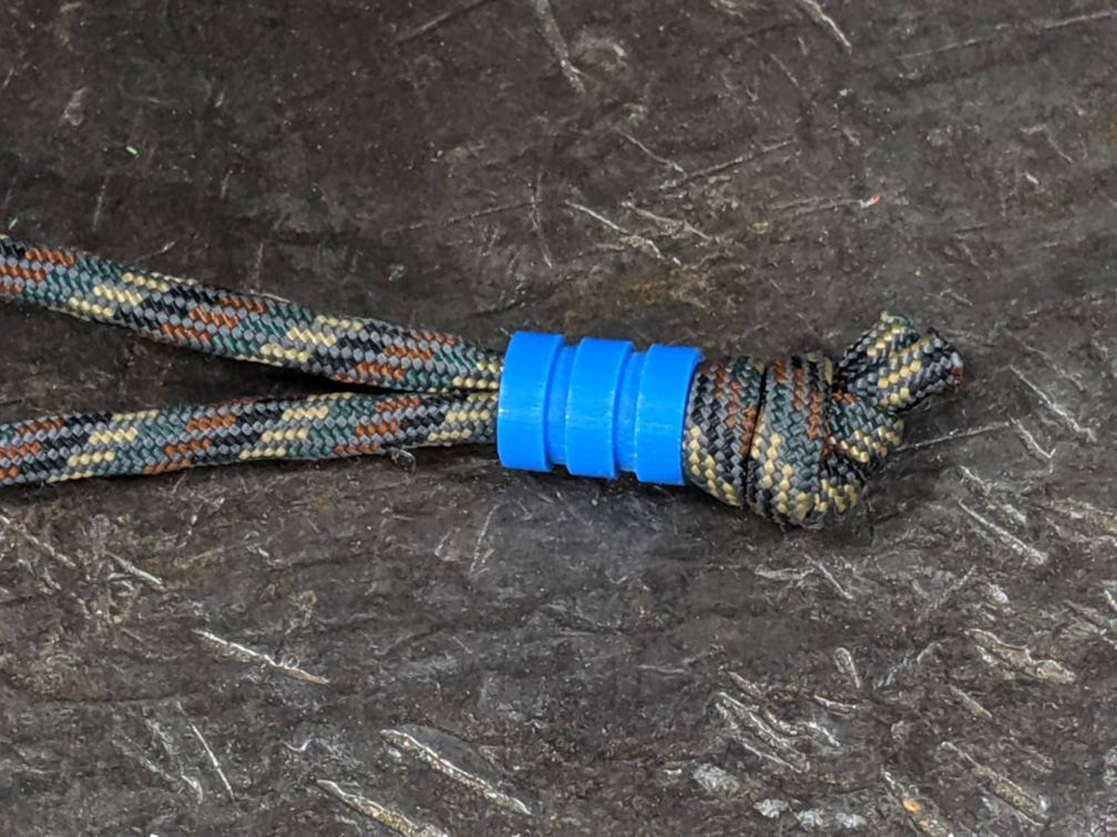 Medium Blue G10 Lanyard Bead With Two Grooves and a Free Paracord ...
