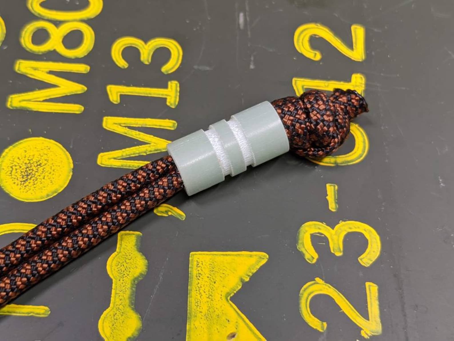 Wide Edge Medium Jade Green G10 Bead With 2 Grooves and a Free Paracord ...