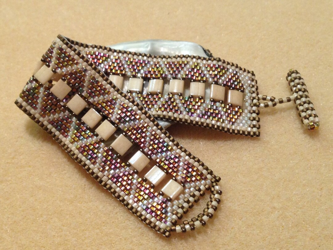 PATTERN Tila Triangle Peyote Word Chart With Spacing for Tila Beads - Etsy