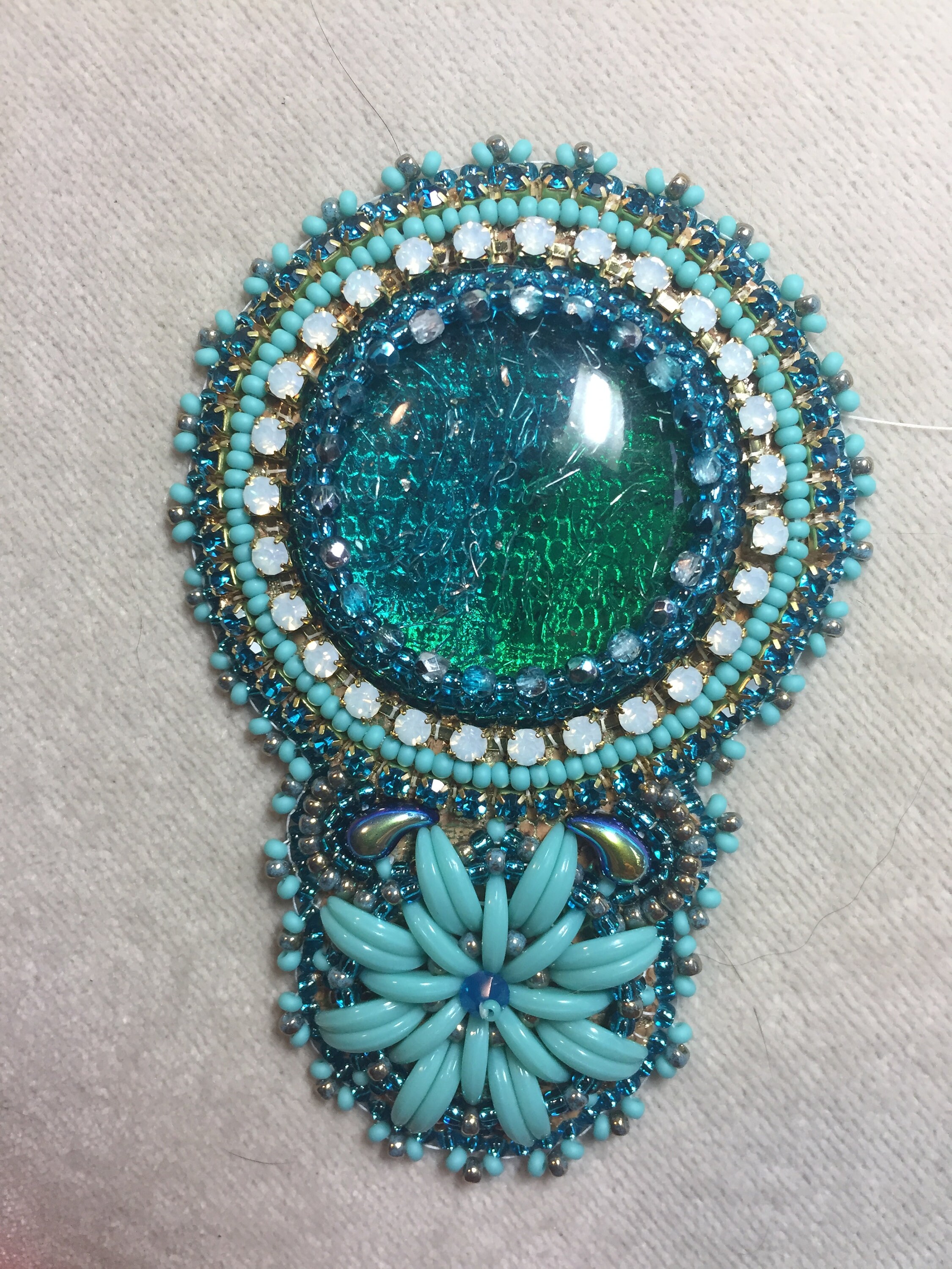 Kit and Pattern Hubble Bezel Pendant Cabochon Vintage Bead - Etsy