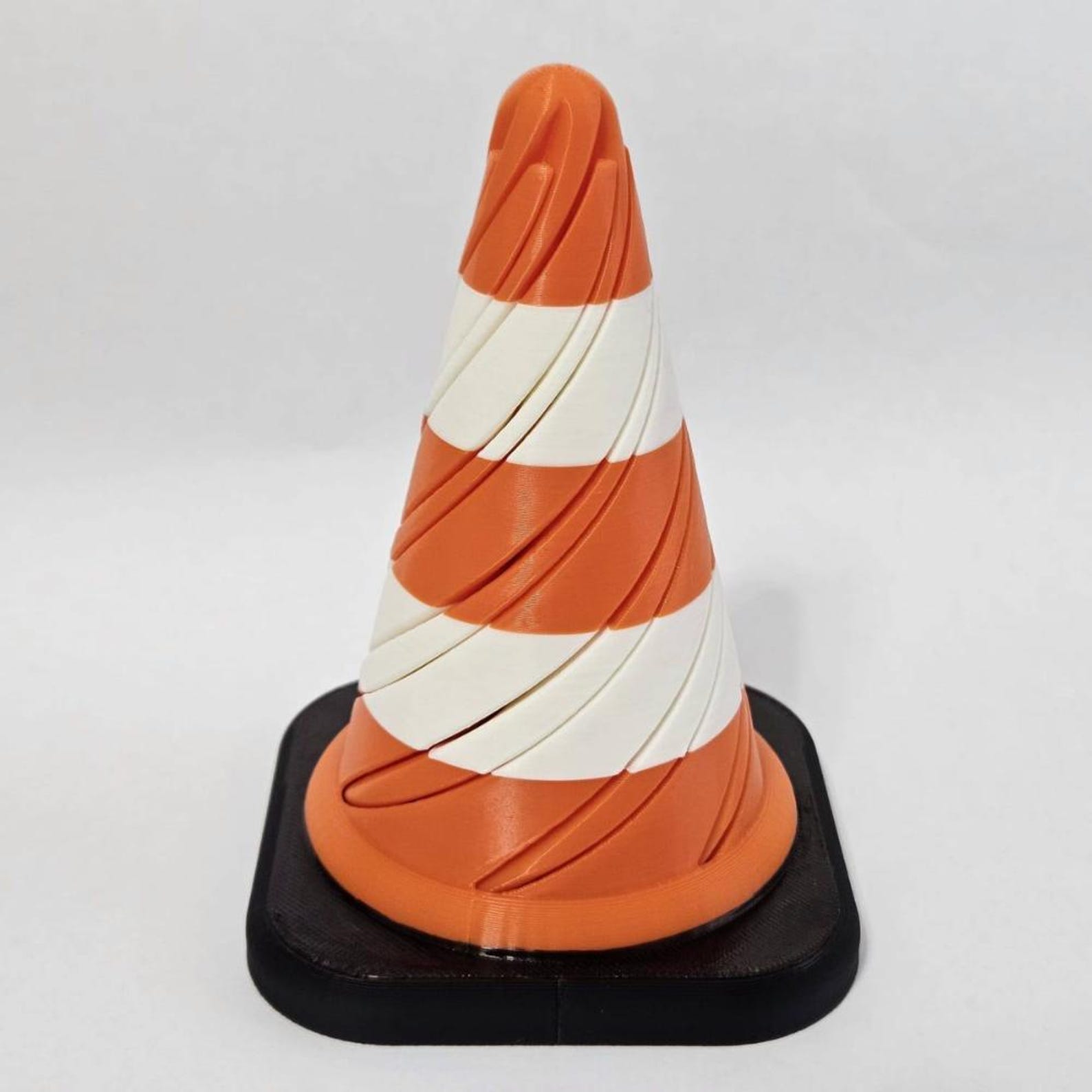 Infinity Traffic Cone Fidget Toy STL 3D Printable Relaxation & Focus ...