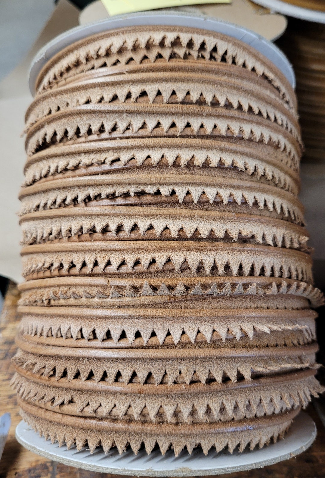 1/2" Welting for Shoes and Boots Natural Veg Cowhide (1 Foot (30 Cm ...