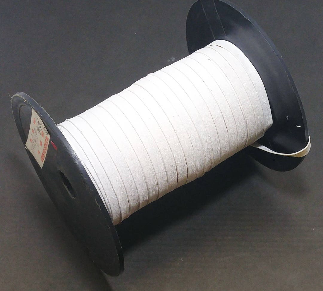 1/4" Polyurethane Leatherette Stripping in White Sienna (18 Yds ...