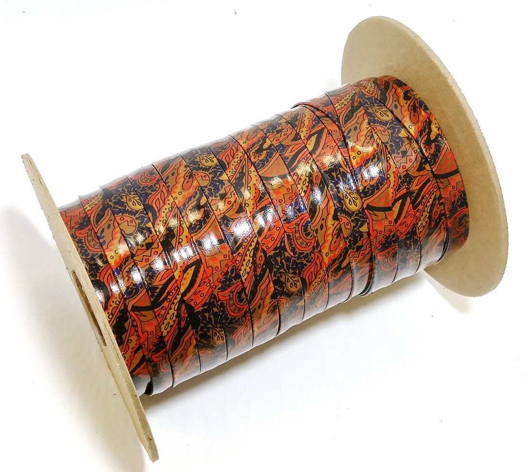 1/2" Polyurethane Leatherette Stripping in Red & Black Paisley (10 Yds ...