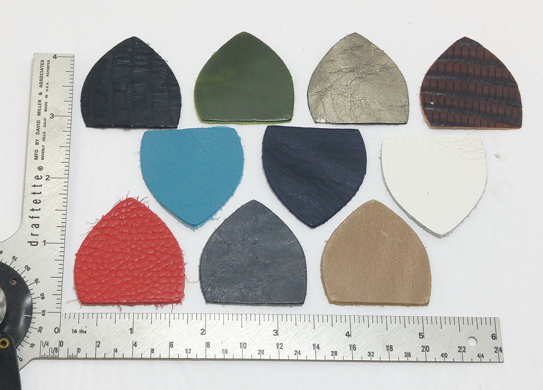 1-1/2 x 1-1/2 Die Cut Leather Collar Tabs in | Etsy