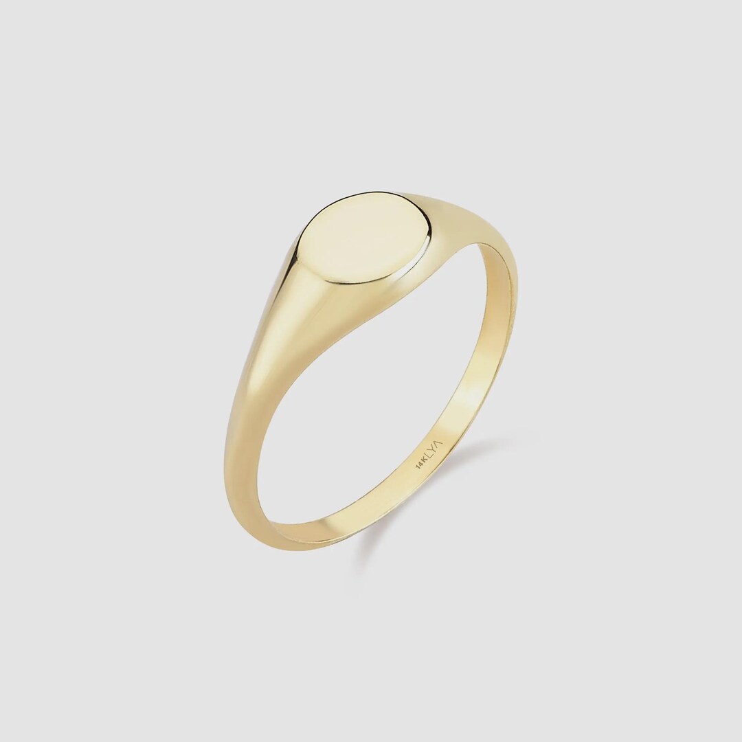 Gold Round Signet Ring, Engravable Flat Top Disc, Personalized Family ...