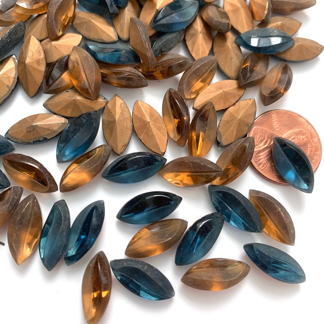 Vintage Frosted Navette Stones Foiled Glass 15x7 Unusual Wavy Leaf ...