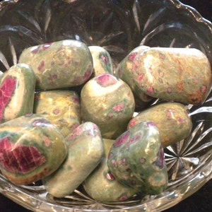 Ruby Fuchsite - Etsy