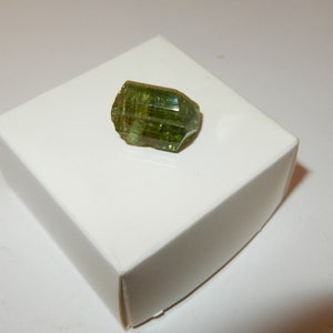 Chrome Dravite / Tourmaline Crystal - Etsy