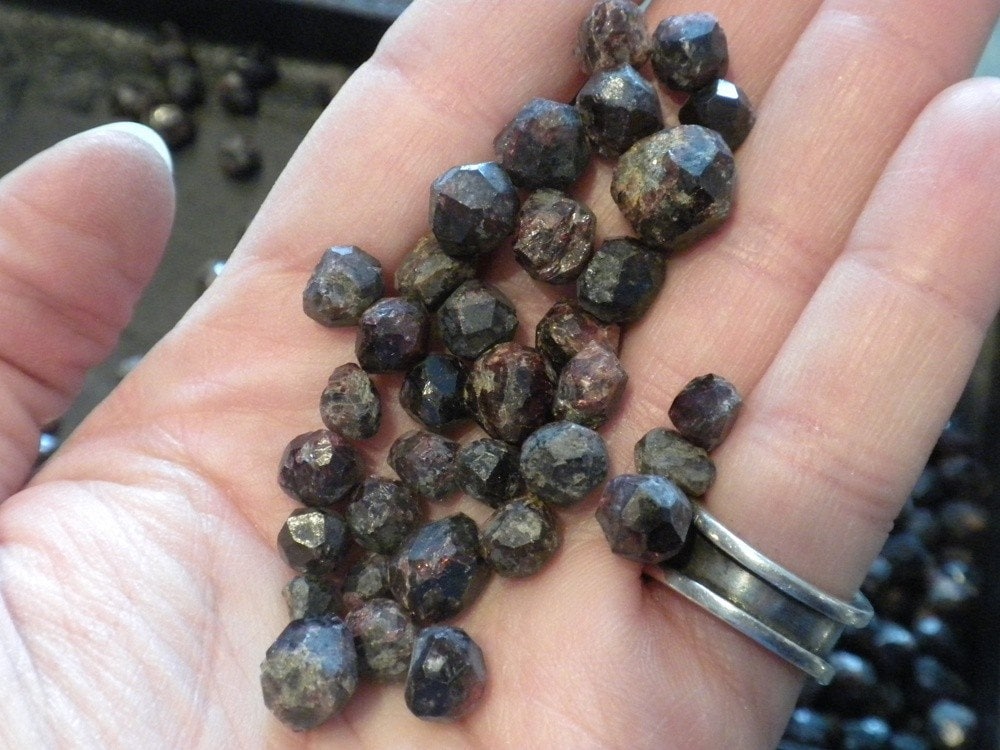 Natural Garnet Crystal | Etsy