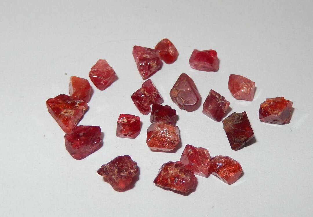 Red Spinel Crystal - Small - Etsy