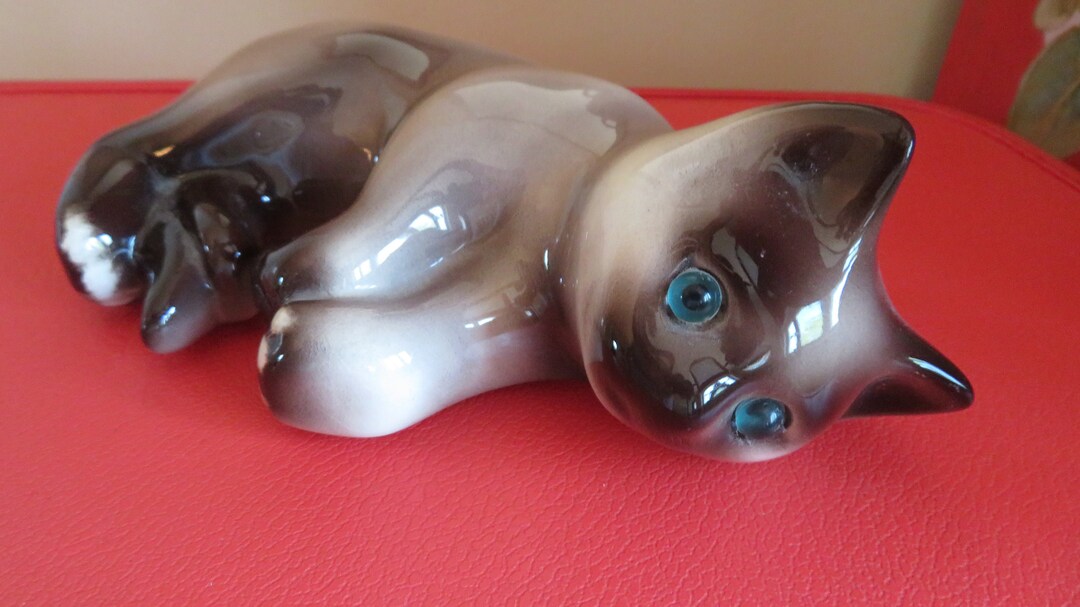 ELPA Alcobaca Genin Trudeau Vintage Seal Point Siamese Cat With Blue ...