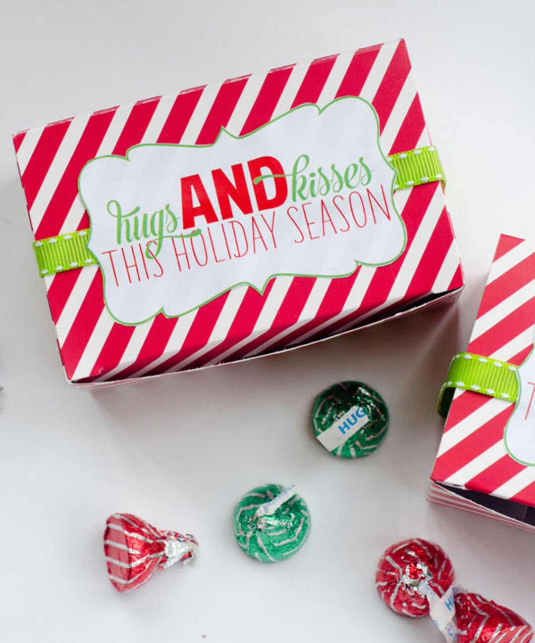 Christmas PRINTABLE Neighbor Gift Tag HUGS & KISSES by Love the Day - Etsy