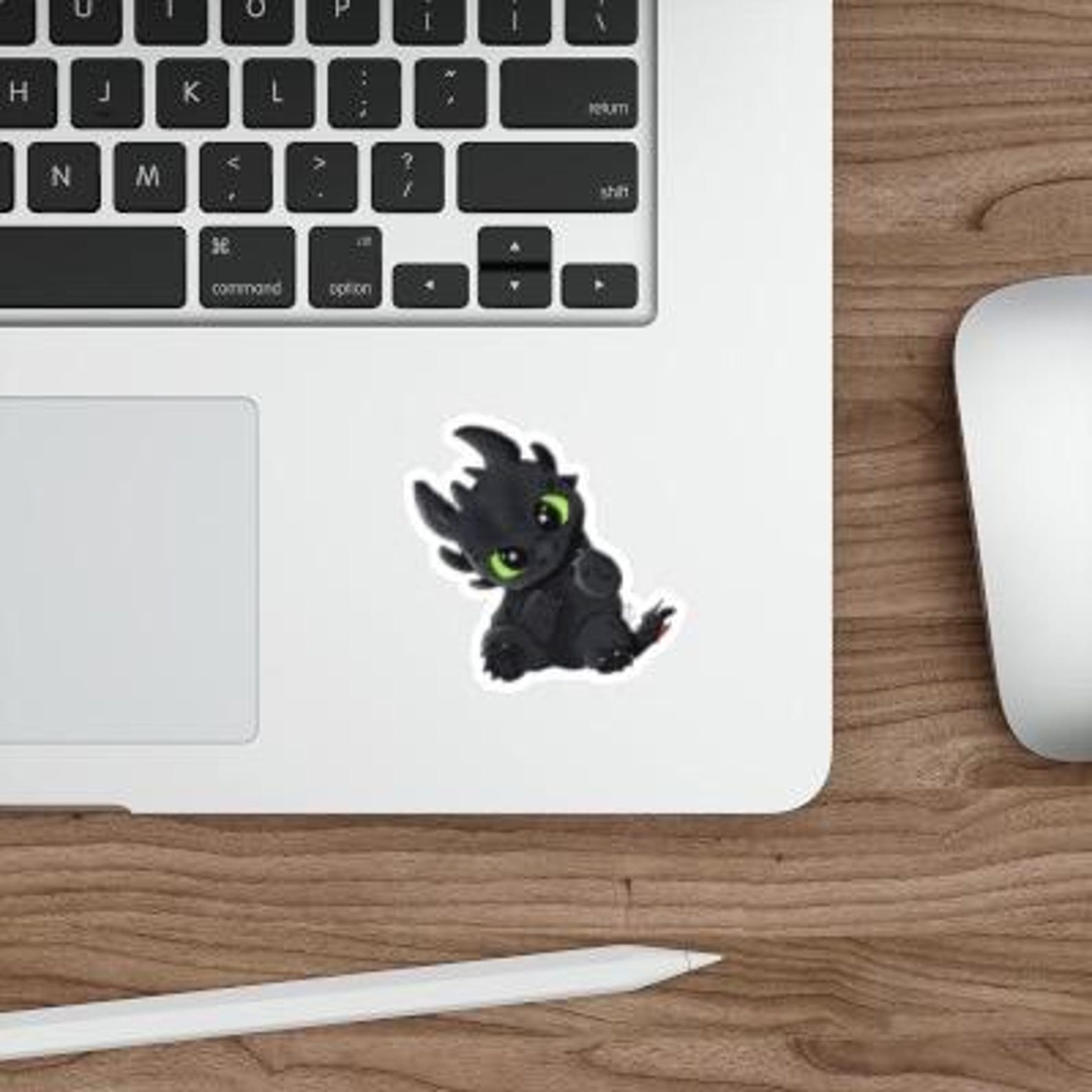 HTTYD Toothless Die-cut Stickers - Perfect for Laptops and Water ...