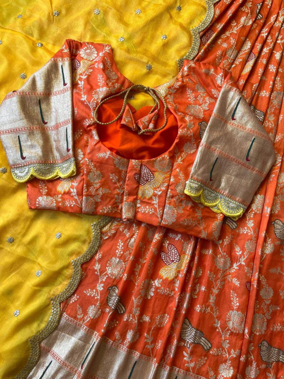 Paithani Dola Silk Lehenga Choli: Zari Weaving, Embroidery Lace - Etsy
