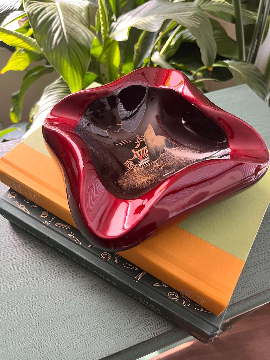 Red Vintage Japanese Ashtray With a Detailed Mount Fuji Design - Etsy