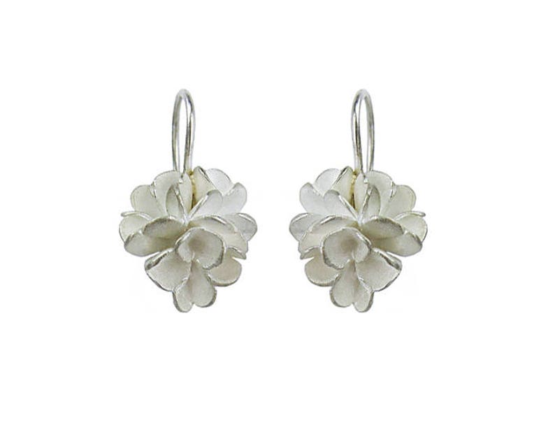 Silver Earrings in Flower Shape / Fine Jewelry / Romantic - Etsy