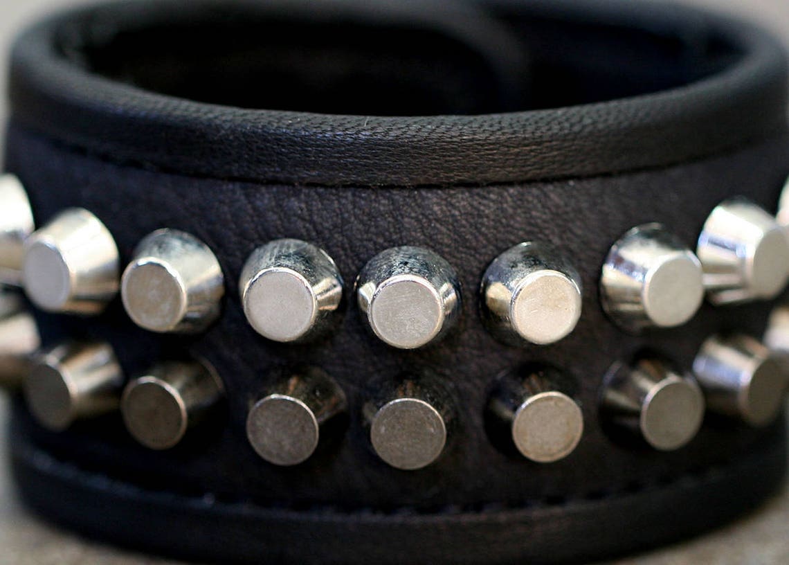 LA PLAYA Metal and Leather Studded Cuff - Etsy Canada