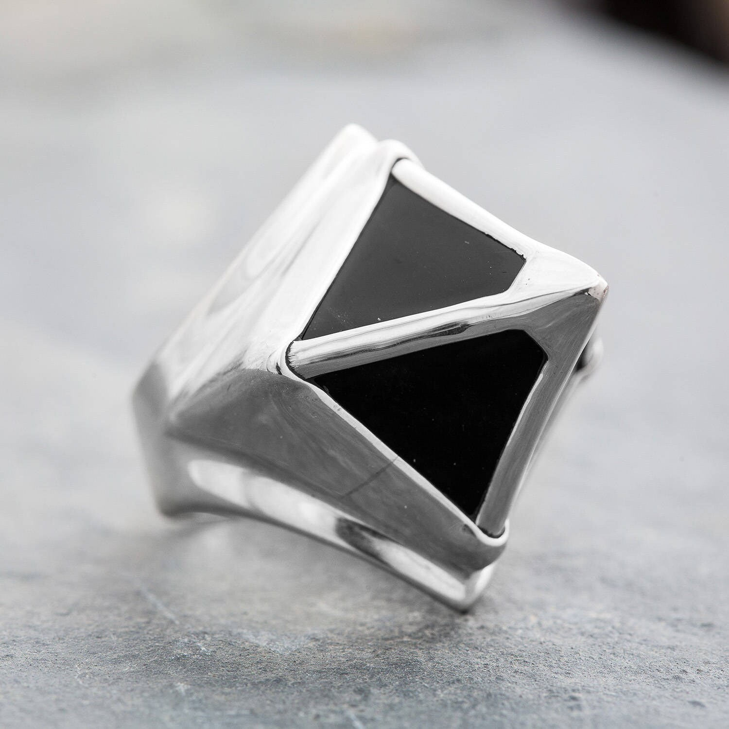 PYRAMID CAGE Onyx Magick Ring | Etsy