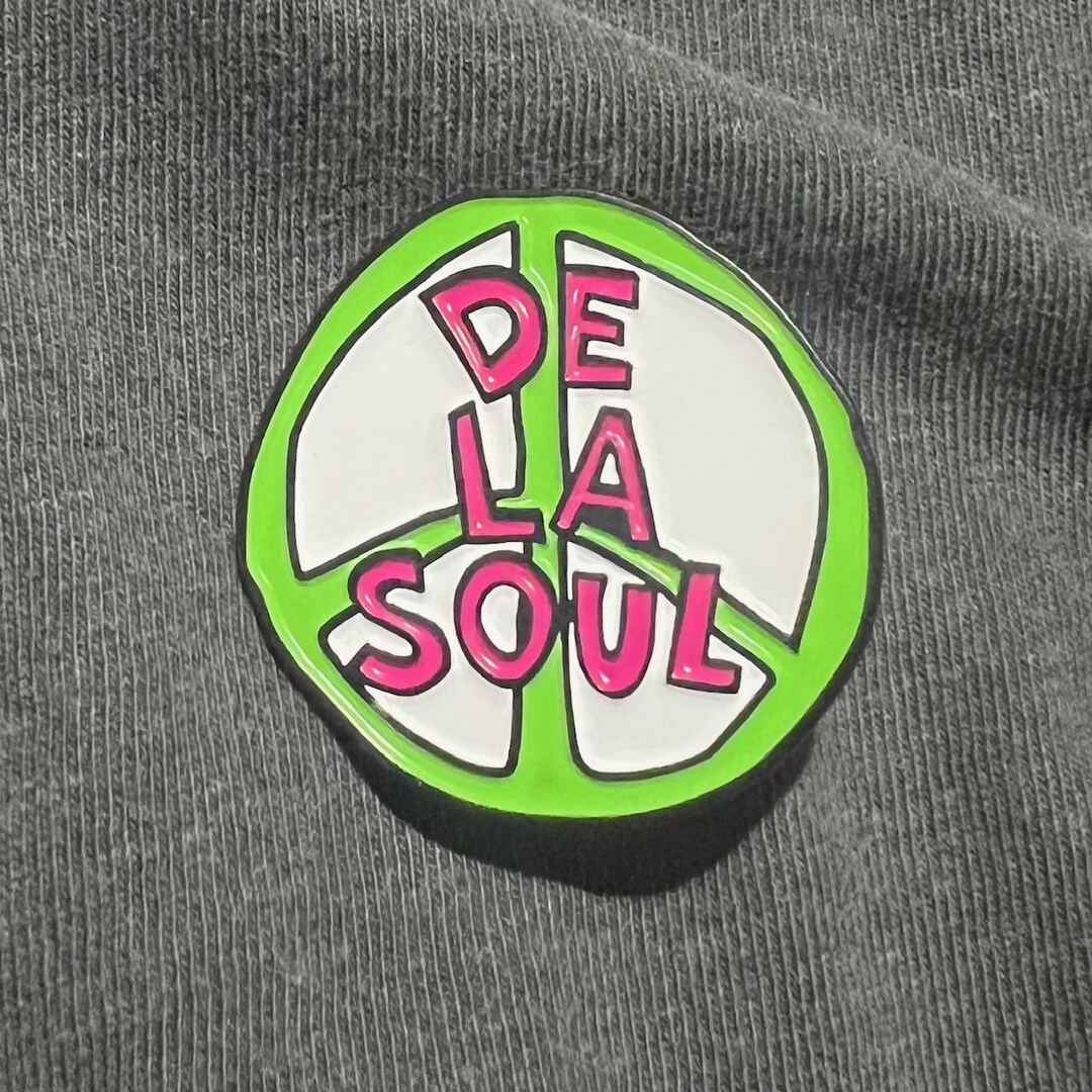 Hip Hop Pin - Classic 90s Rap Group - Peace Sign - Old School - Boom ...
