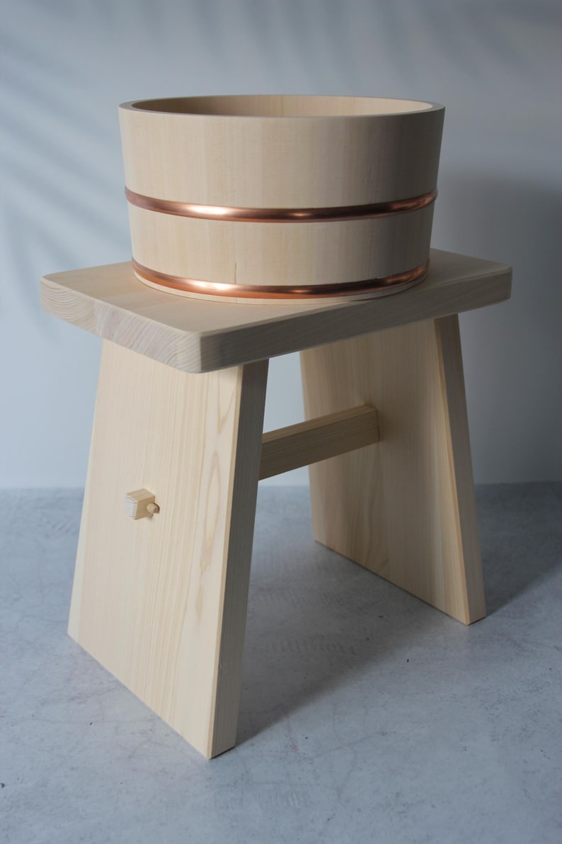 Japanese Hinoki Cypress Bath Chair: Traditional Onsen Spa Stool - Etsy