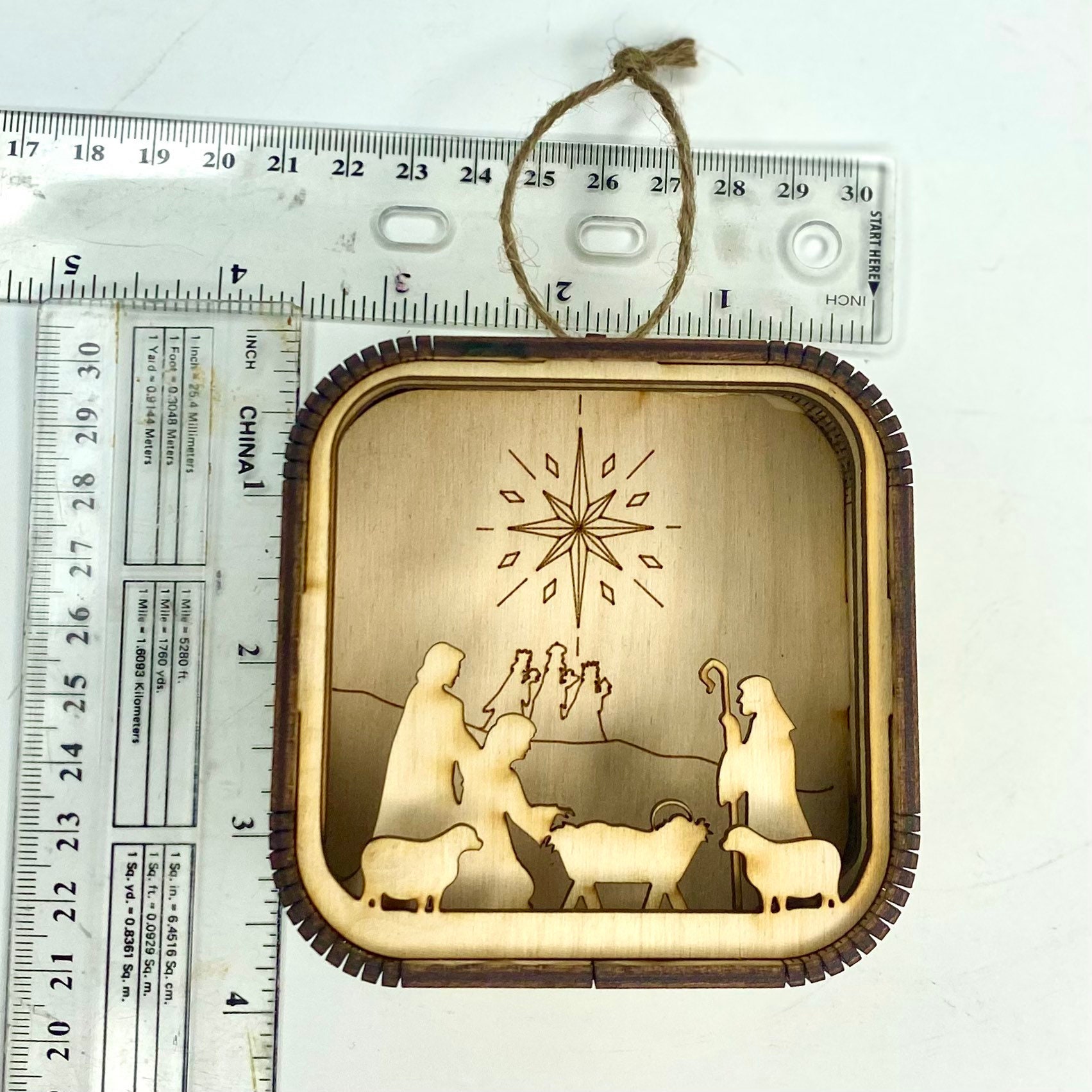 Nativity, Crèche, Manger Scene, 3D Shadow Box Light up Ornament, Christ ...