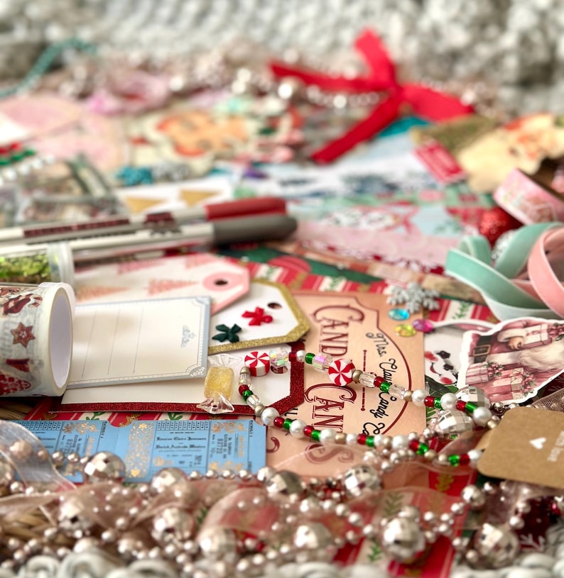 Vintage-inspired Christmas Paper Craft Kit | Junk Journal & Scrapbook ...