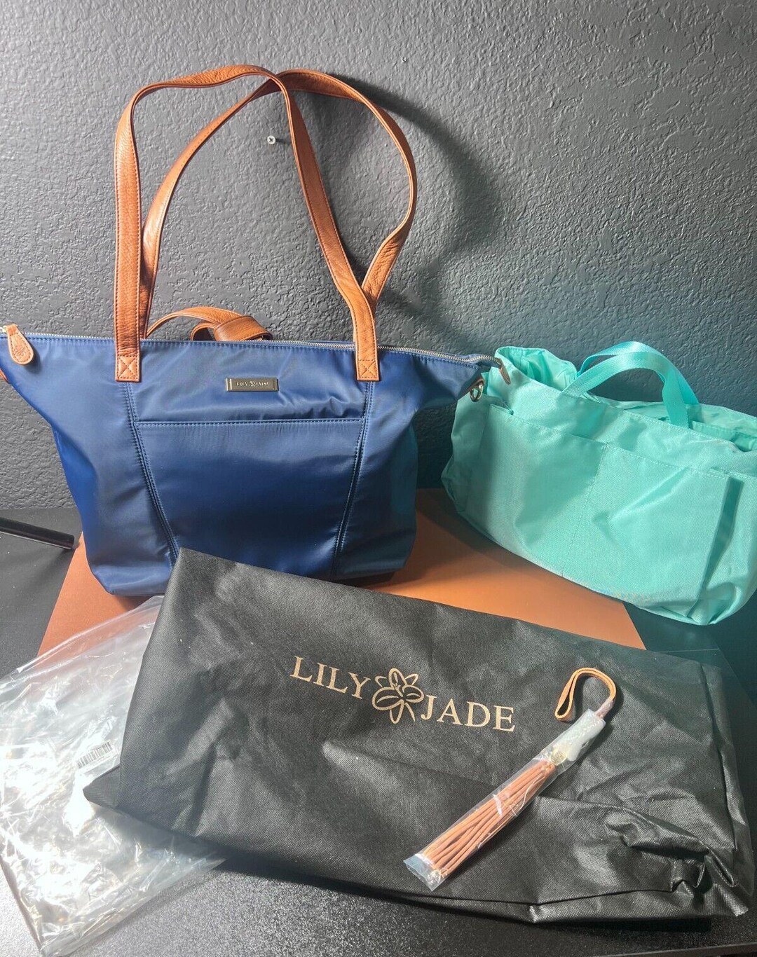 Lily Jade Lorie Convertible Tote Diaper Bag Navy Blue Travel Outdoors ...