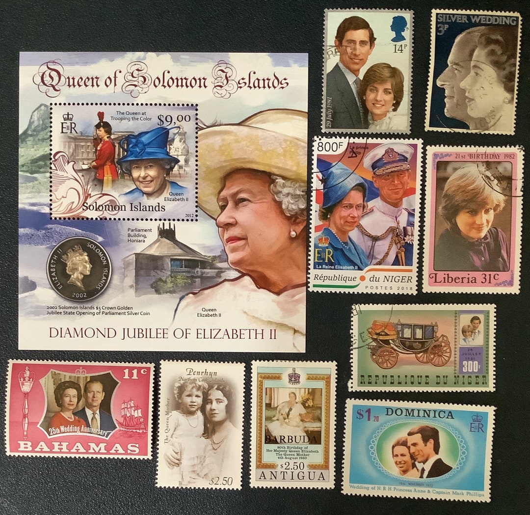 10 QEII QUEEN Elizabeth II Royal Family Vintage Postage Stamps - Etsy
