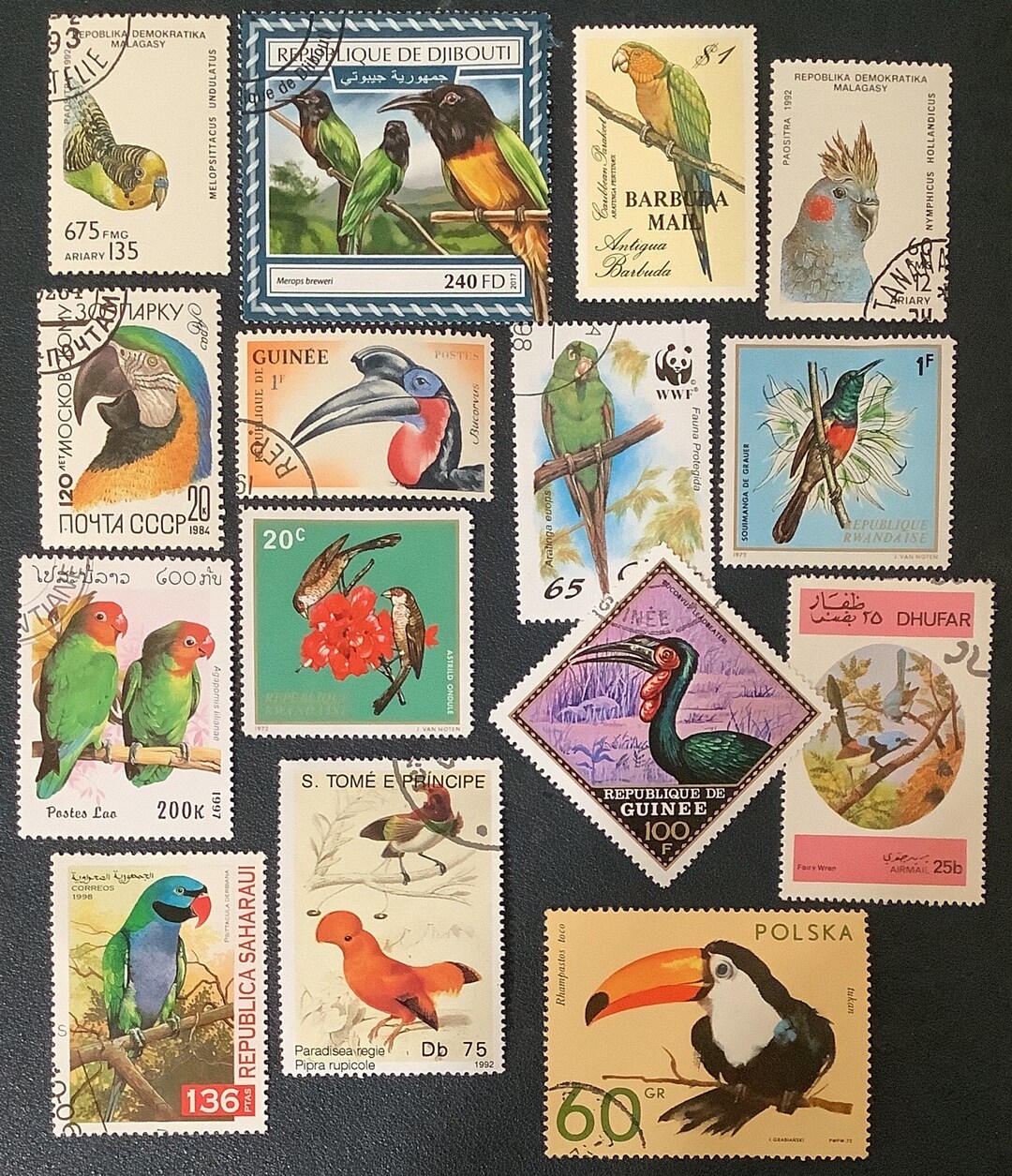 15 Tropical BIRDS Parrots World Vintage Postage Stamps Crafts Collage ...