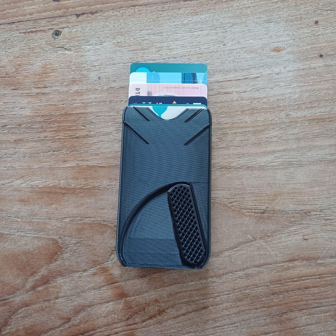 Minimalist 3D Printed Card Wallet – Space for 7 Cards – Slim and ...