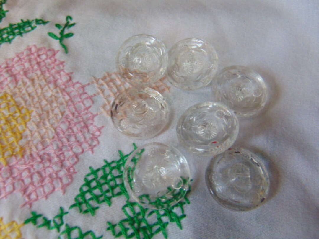 Seven Clear Glass Shank Buttons With Flowers - Etsy