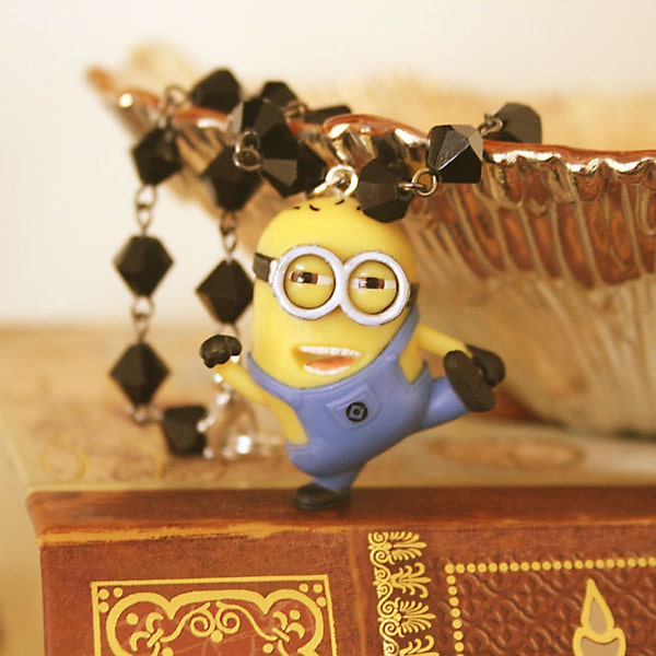 Minion Necklace - Etsy