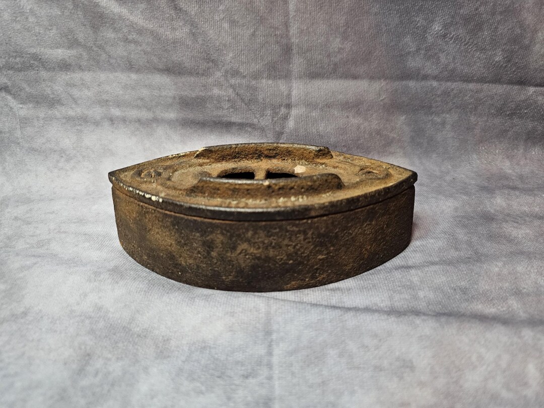 Vintage Sad Iron - Etsy