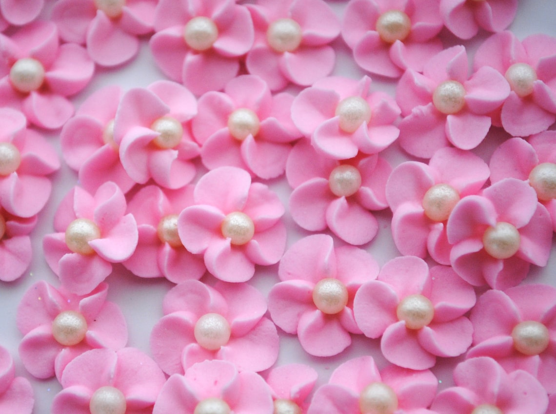 Royal Icing Flowers- Cake Decorations- Baby Pink With Ivory Sugar Pearl ...
