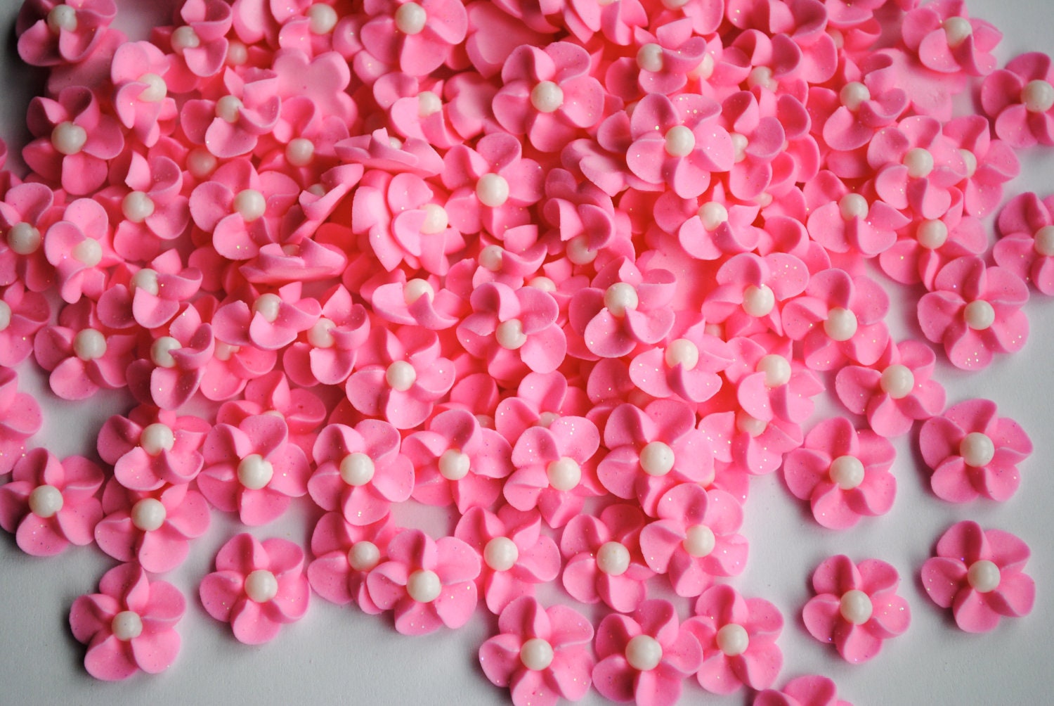 Pink Royal Icing Flowers With Sparkles and White Matte Sugar - Etsy
