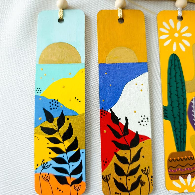 Marque-page en bois peint à la main – Handmade Wood Bookmark — cadeau ...