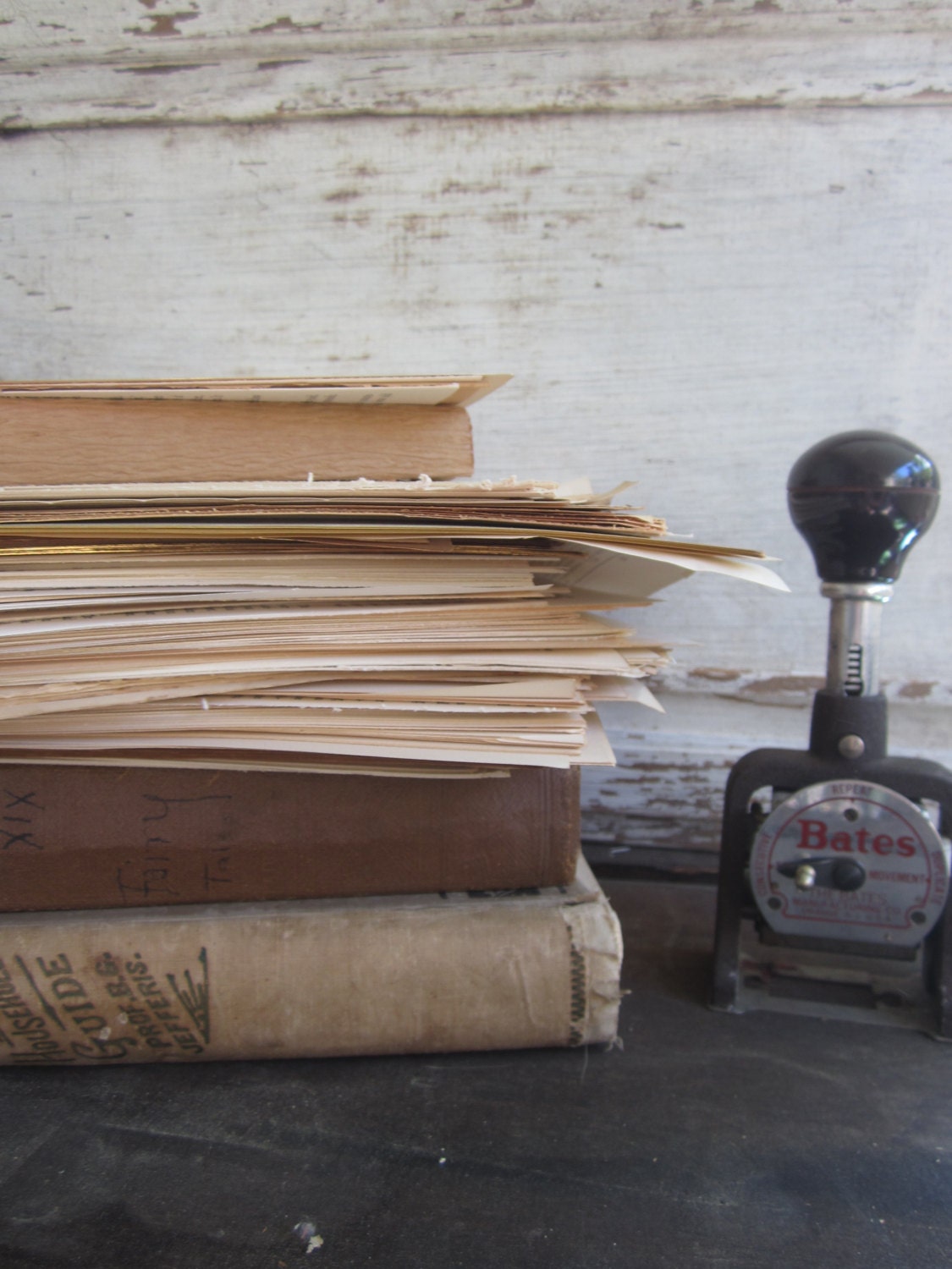 Vintage Book Pages 25 Naturally Aged, Paper Pack Lot Paper Ephemera ...