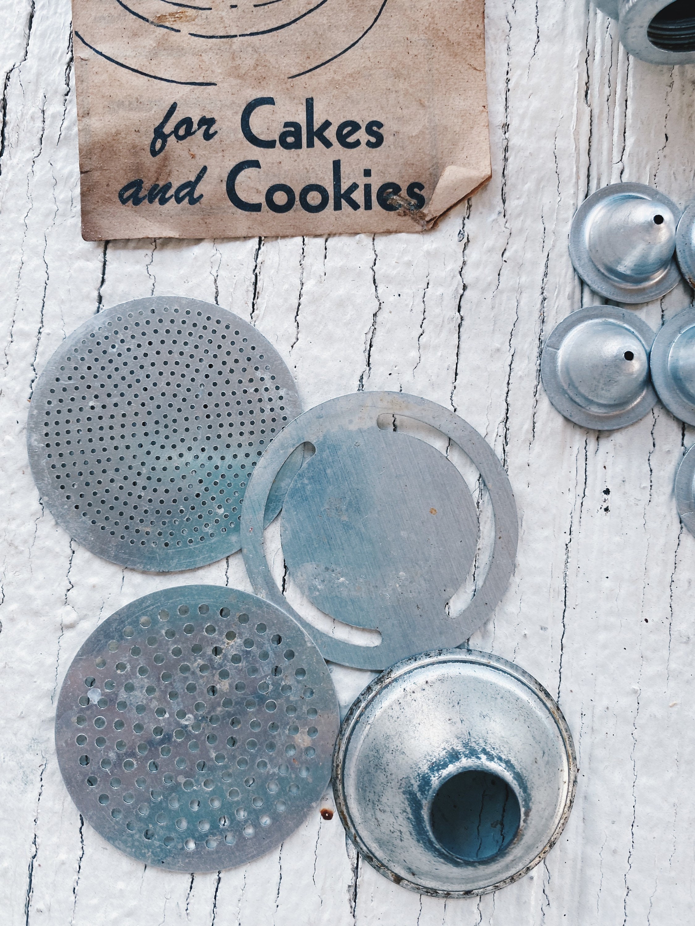Vintage Aluminum Decorator Frosting Tips, Vintage Baking Tools ...