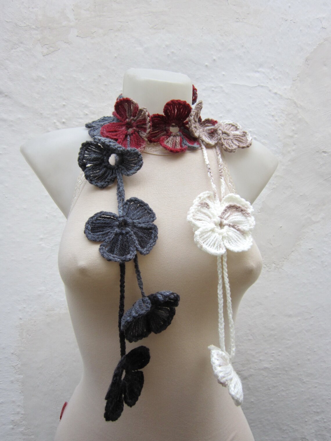 Women Lariat Necklace, Crochet Scarf, Flower Necklace, Floral Jewelry ...