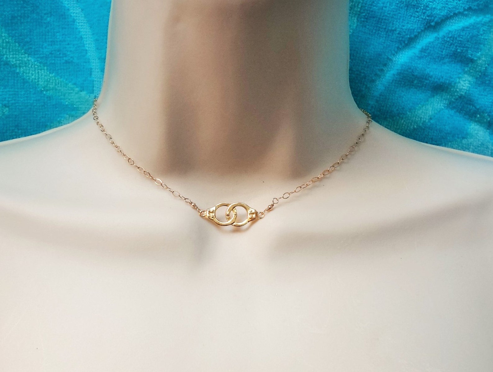 Handcuff Choker High Quality Sub Choker Handcuff Necklace - Etsy Nederland