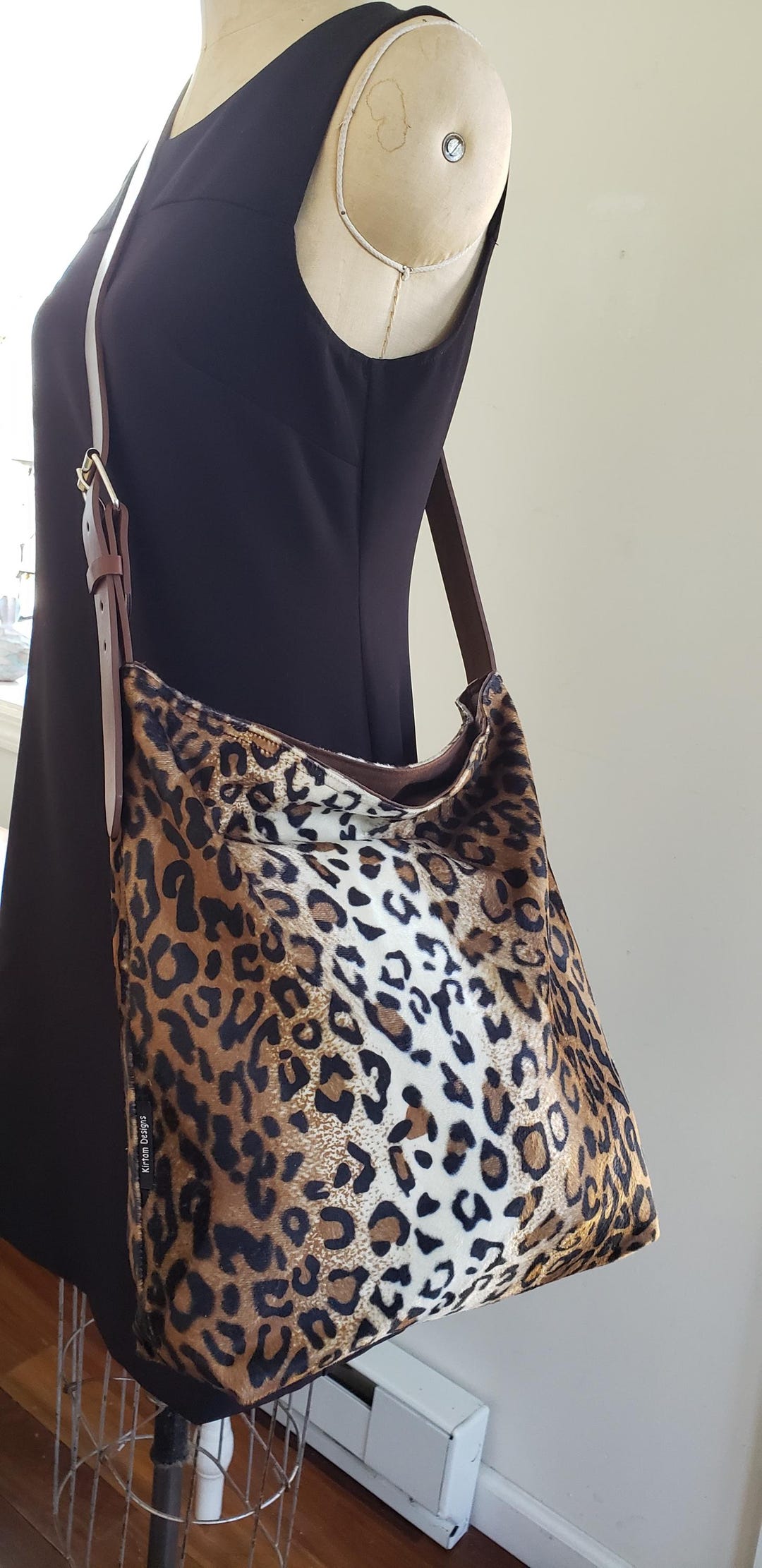 X-shoulder Medium Size Leopard Animal Print Hobo Tote Bag, Cloth ...